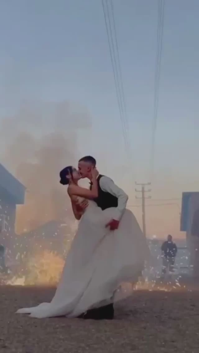 Мне однажды приснилось счастье...