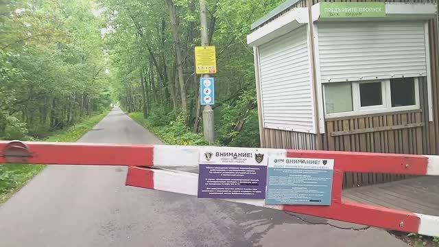 Прекрасная будка охранника в Измайловском парке