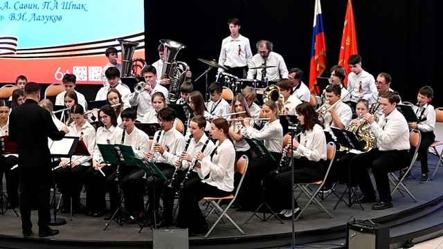 Р. Вильданов. Огненные дороги.