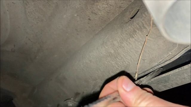 как убрать шум, грохот, звук, скрежет в районе заднего бампера автомобиля!