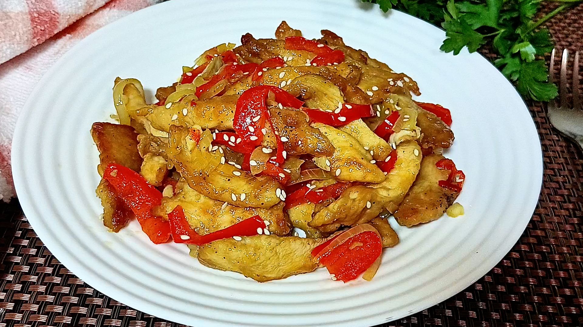 СОЧНОЕ куриное филе с  ОВОЩАМИ на сковороде. Как приготовить куриное филе ВКУСНО и БЫСТРО