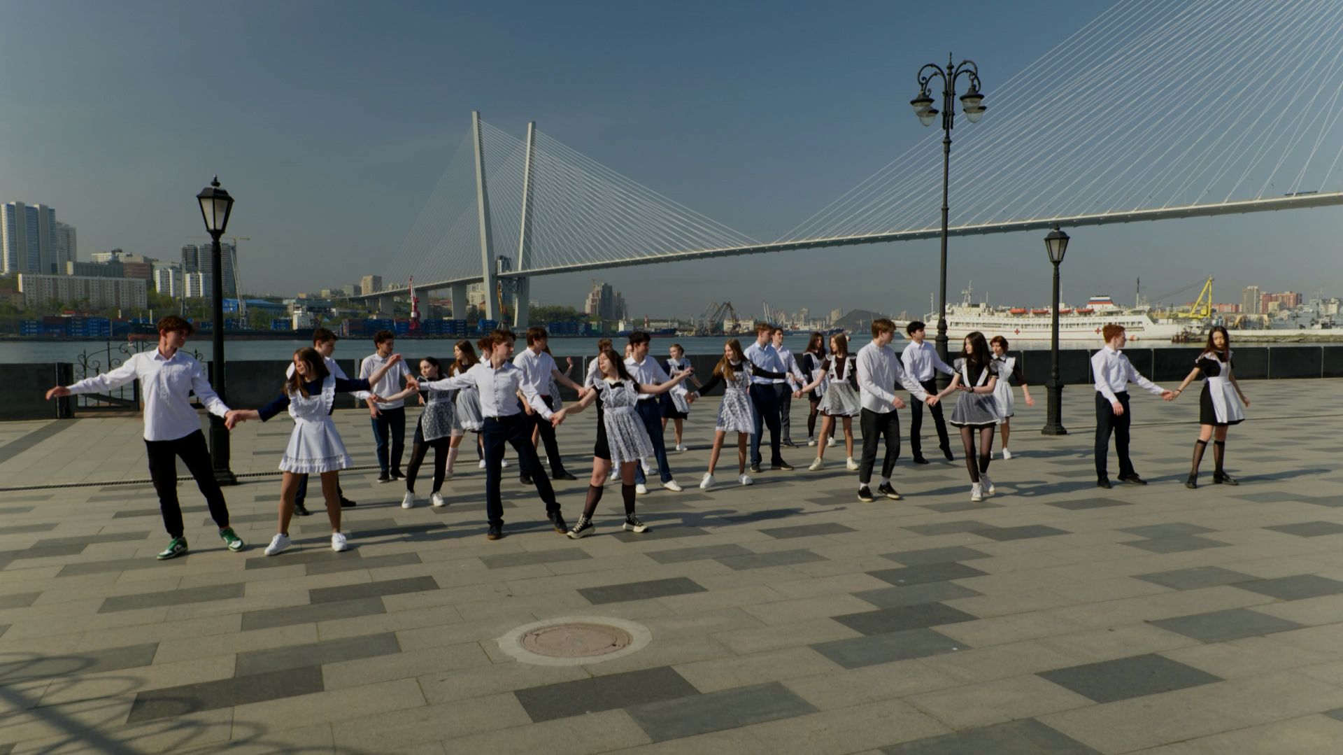 Съемка танца на последний звонок | Лучшие локации Владивостока