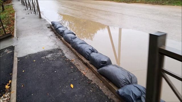 Новости Любимовки. ул. Федоровская плосле дождя и др. новости в 13.00 24.11.25г.