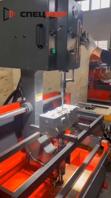 Пресс для направляющих клапанов Точность, контроль, результат!