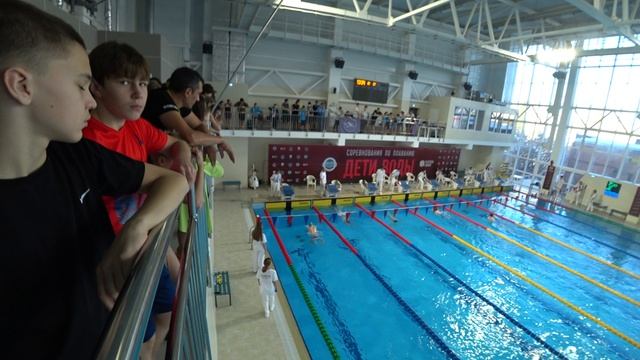 161125 200м брасс Ахобадзе Алексей 2012 2д 3м03сек III р-д