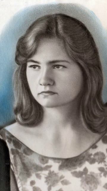 Видео поздравление с Днём мамы