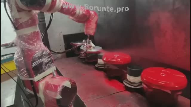 26.Компрессорная покраска красных тарелок роботом BORUNTE