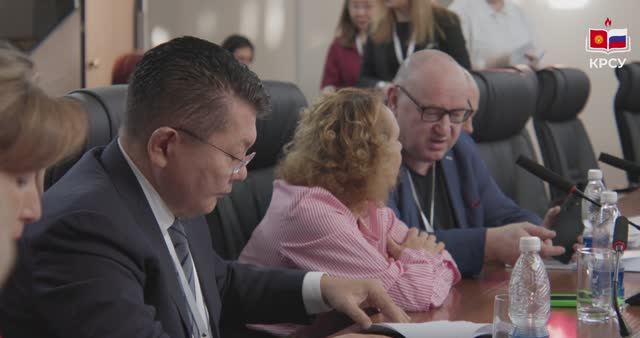 В КРСУ стартовал Международный научно-практический форум «Айтматовские чтения»