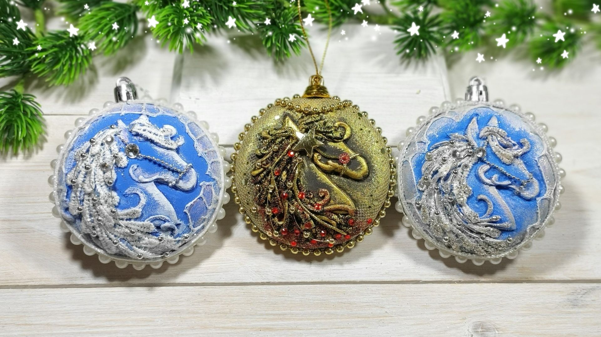 СИМВОЛ ГОДА 2026 можно сделать и так) ёлочные игрушки из лёгкого пластилина своими руками.