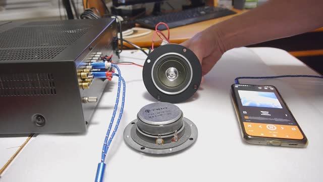 Проверка динамиков TRIO T05-0018-05