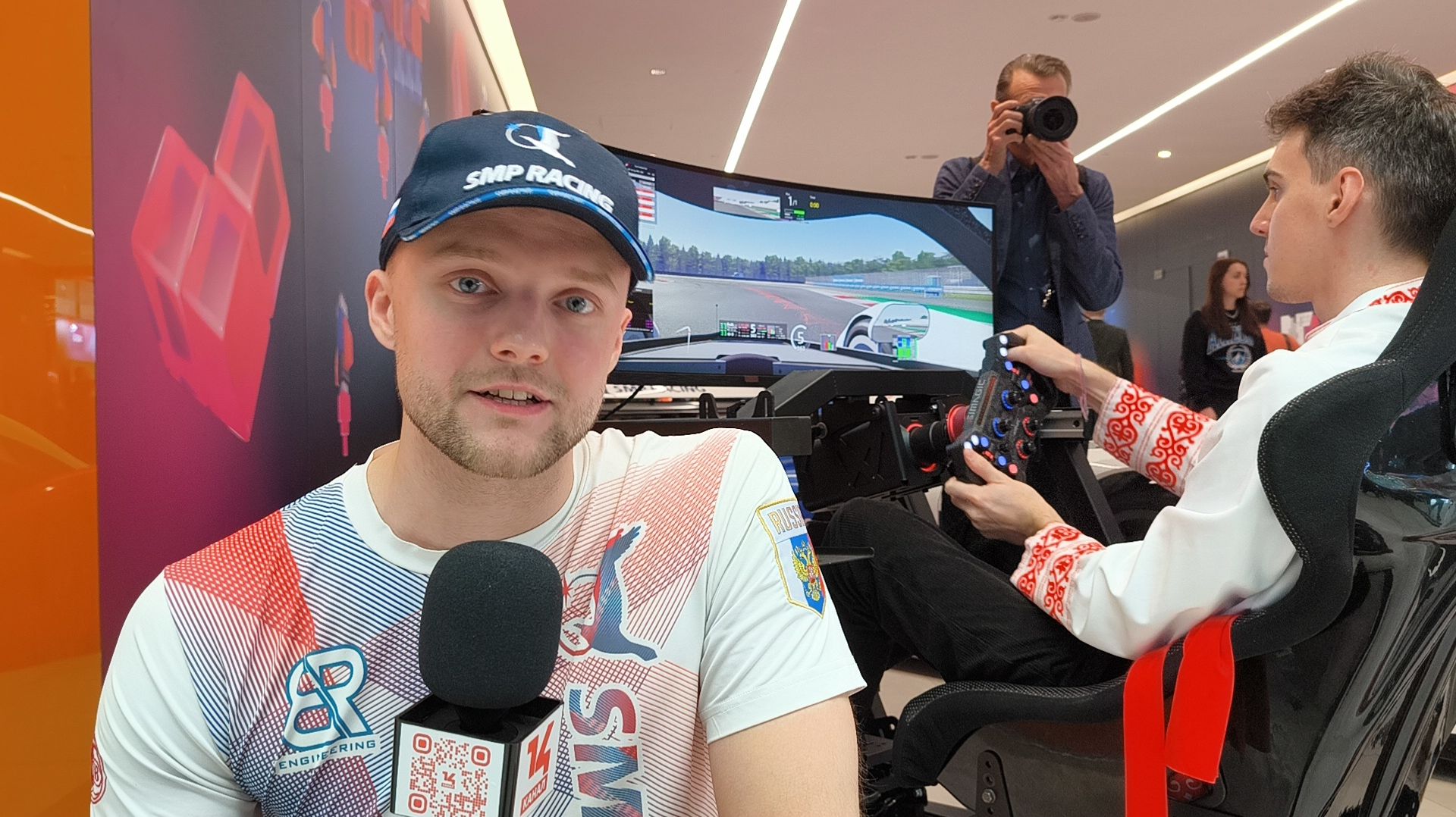 Первая Московская международная неделя видеоигр | 14 канал | Репортаж | интервью | отзывы