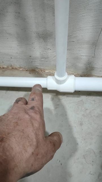 #Shorts Впервые паяю трубы из поли пропилена#ремонтстарогодома#пайкаполипропилена