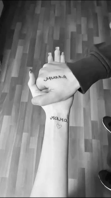 Поздравление студентовТГМТ с днем матери