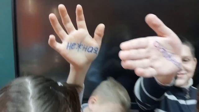 Поздравления 5-б с Днем матери