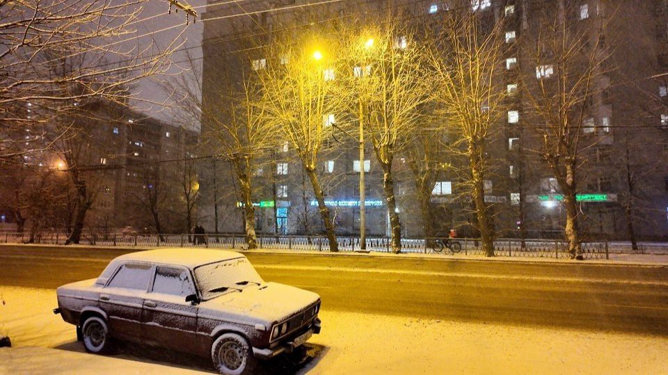 ВНЕЗАПНЫЙ СНЕГОПАД В КОНЦЕ НОЯБРЯ - vlog walk 4K