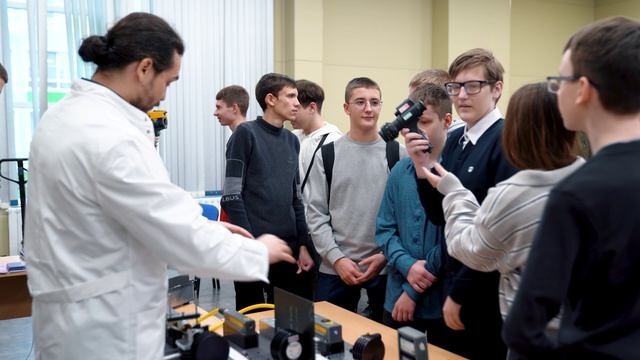 Специалисты VPG LaserONE провели презентацию лазерных технологий учащимся Гимназии №4 Фрязино