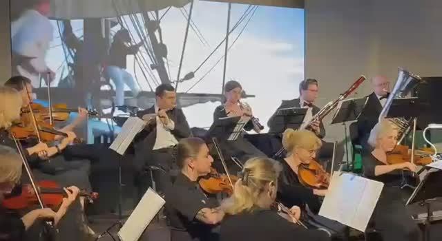 Мелодия из фильма "Пираты Карибского моря" - камерный оркестр