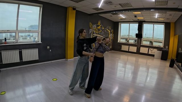 2025-12-01 Занятие 4 (2) ZOUK обучение, Father★STAR, GX011444