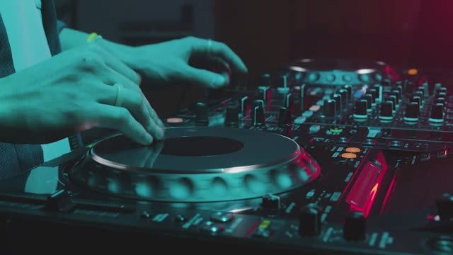 Dido — Thank You (Dimitri Vegas & Like Mike vs. W&W Remix)