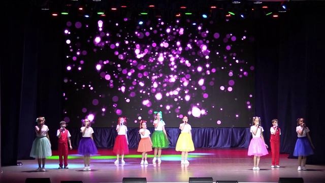 «Для той, кто подарил мне жизнь»