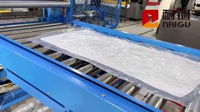 Упаковочный пресс для подушек