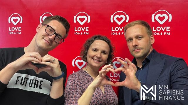 О секретах богатства умной семьи в эфире Love Radio Самара финансовый советник Максим Багаев