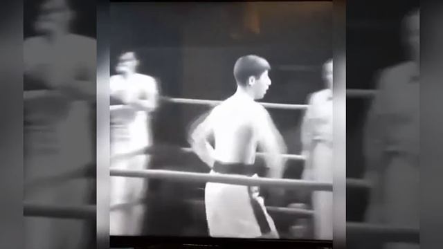 Когда хотел заниматься танцами, но батя отдал на бокс