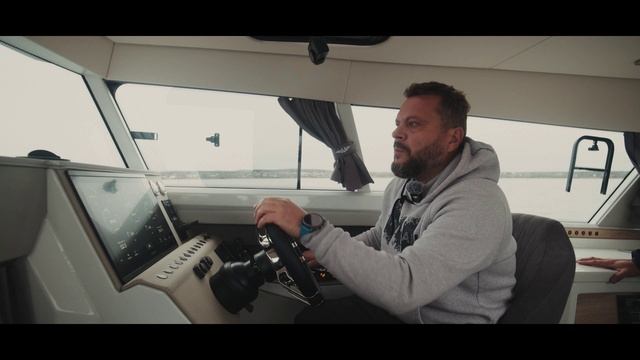 Встречаем. Обновленный VOYAGER 850 Twin 2026-го года. Лодка для путешествий.