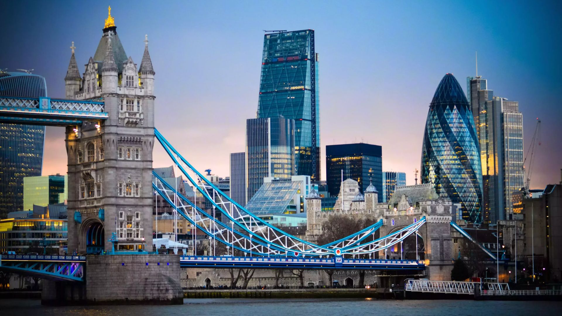 Лондонский Сити на ИВЛ