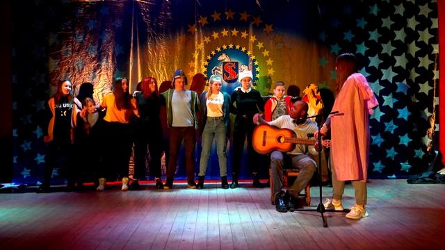 =Chris sings (2nd Day, Spring'20)