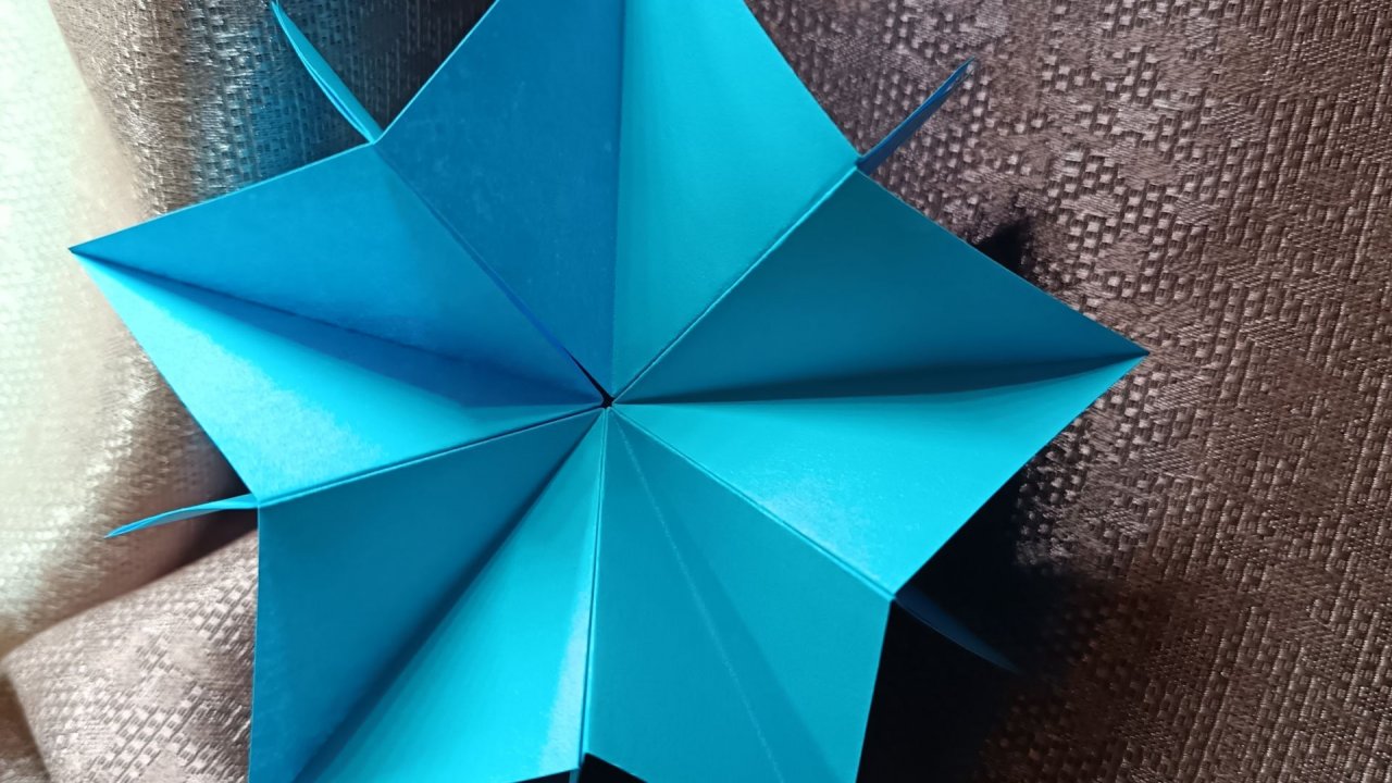 Объёмная звезда из бумаги своими руками