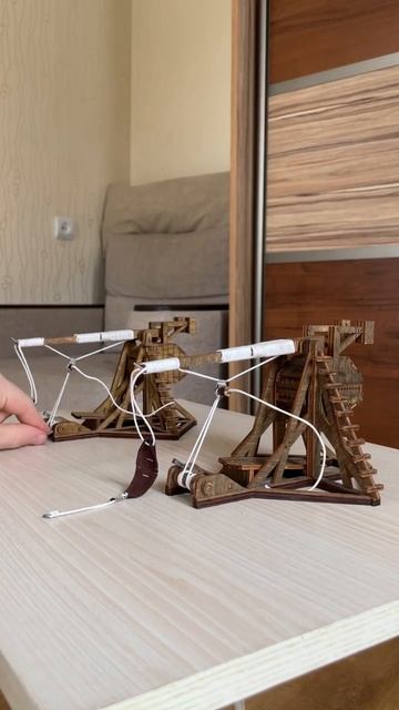 Деревянный конструктор «Требушет» в масштабе 1:25 от KUDRIAVSKIY