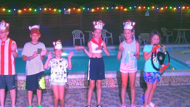 Performance: "Wheels on the Bus" (Summer'23)