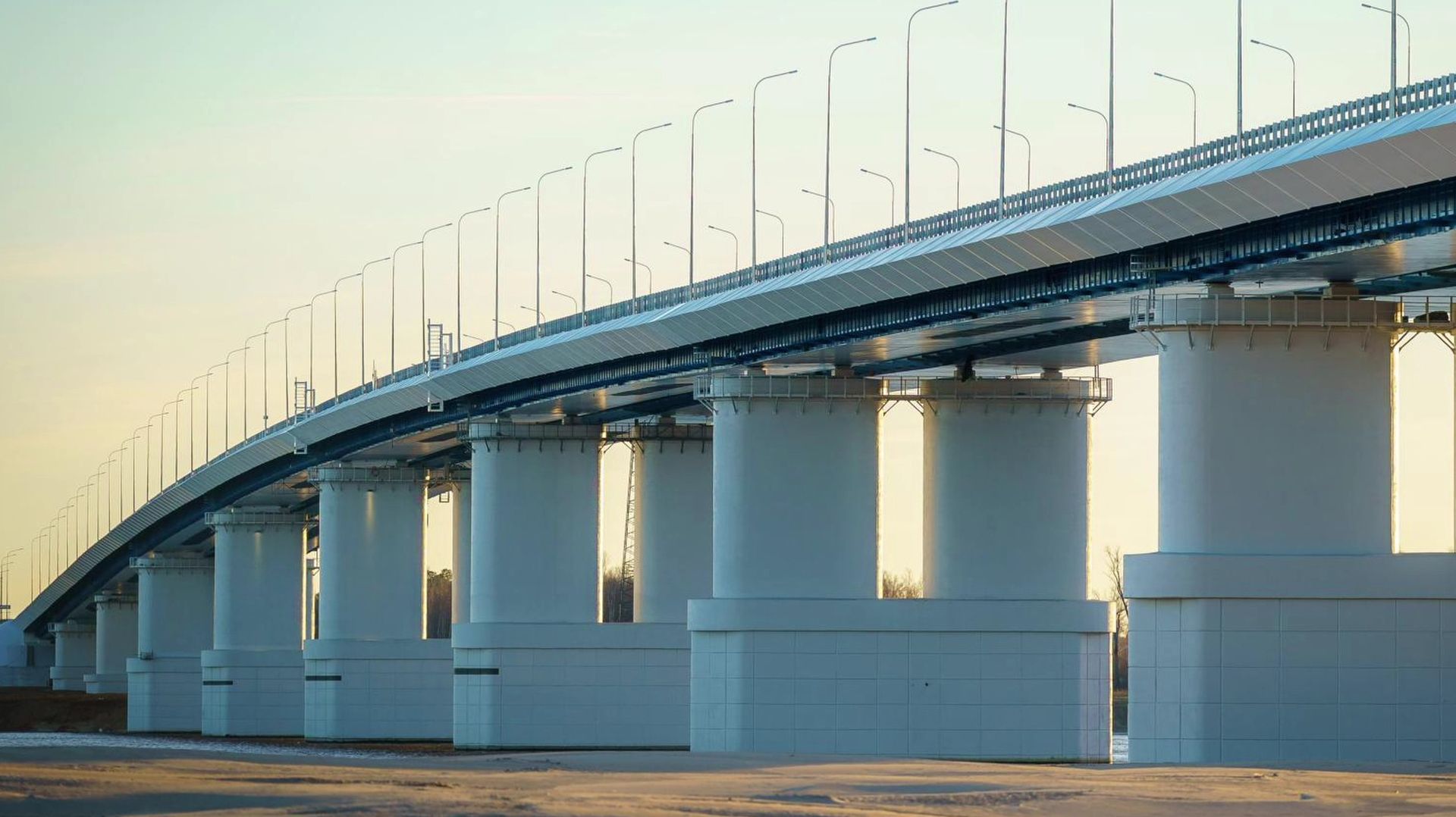 В Югре активно ведётся строительство, реконструкция и ремонты социальных объектов