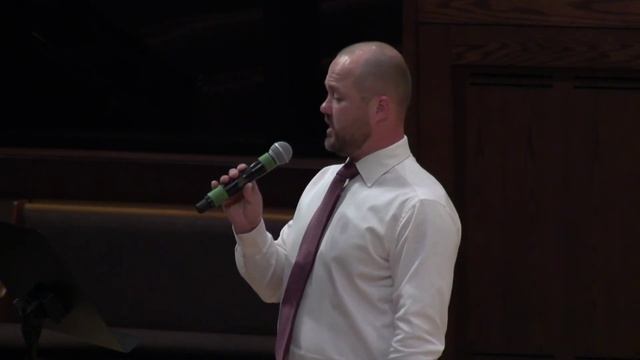 В черном море одиноко..