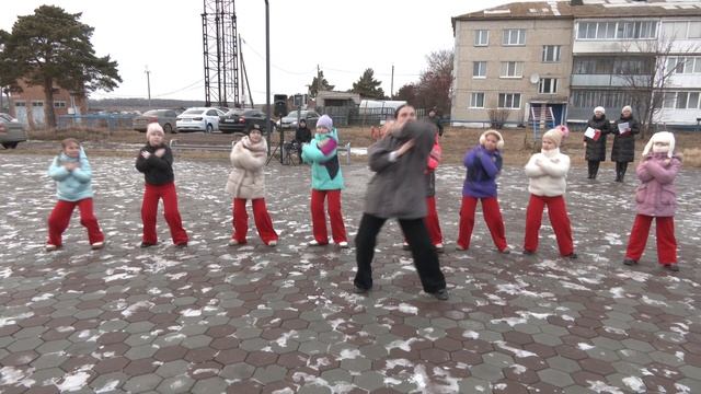 В селе Позариха появился новый парк «Солнечный». Панорама 05.12.25