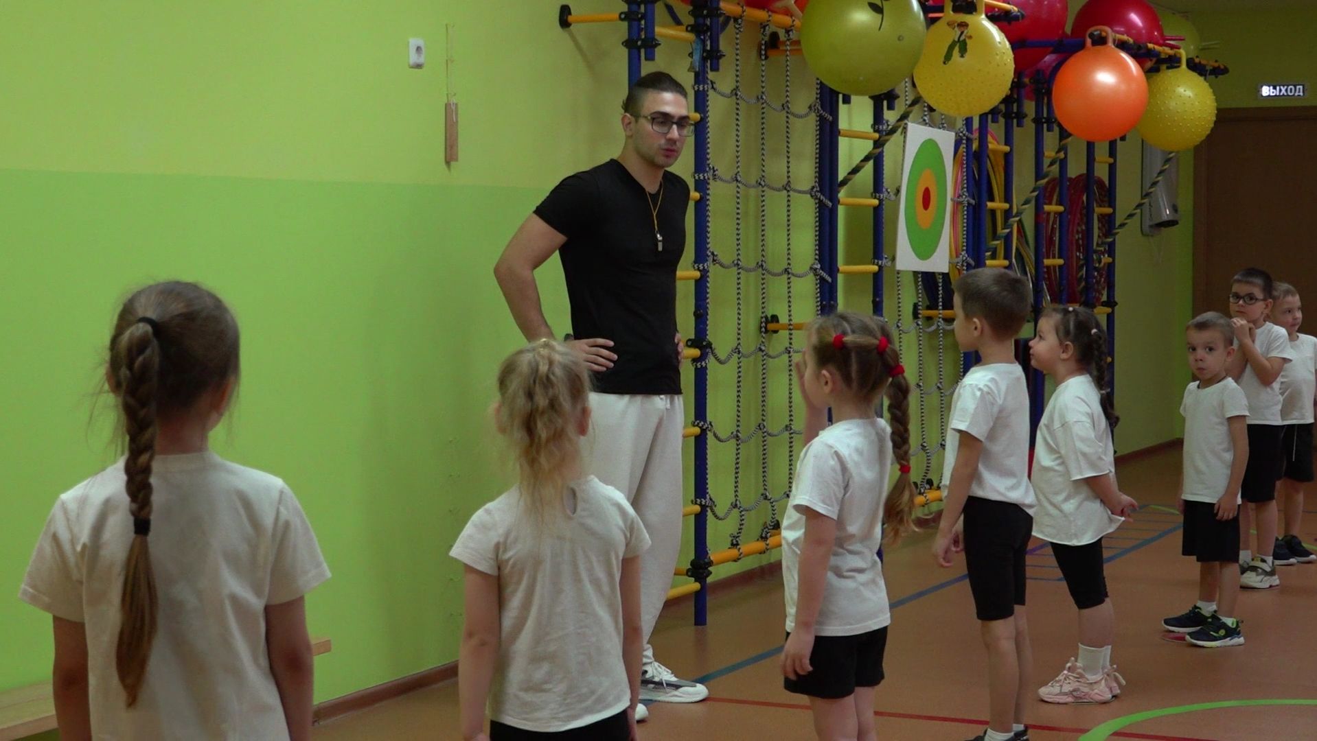 Молодой тренер из Белоярского прививает детям любовь к спорту
