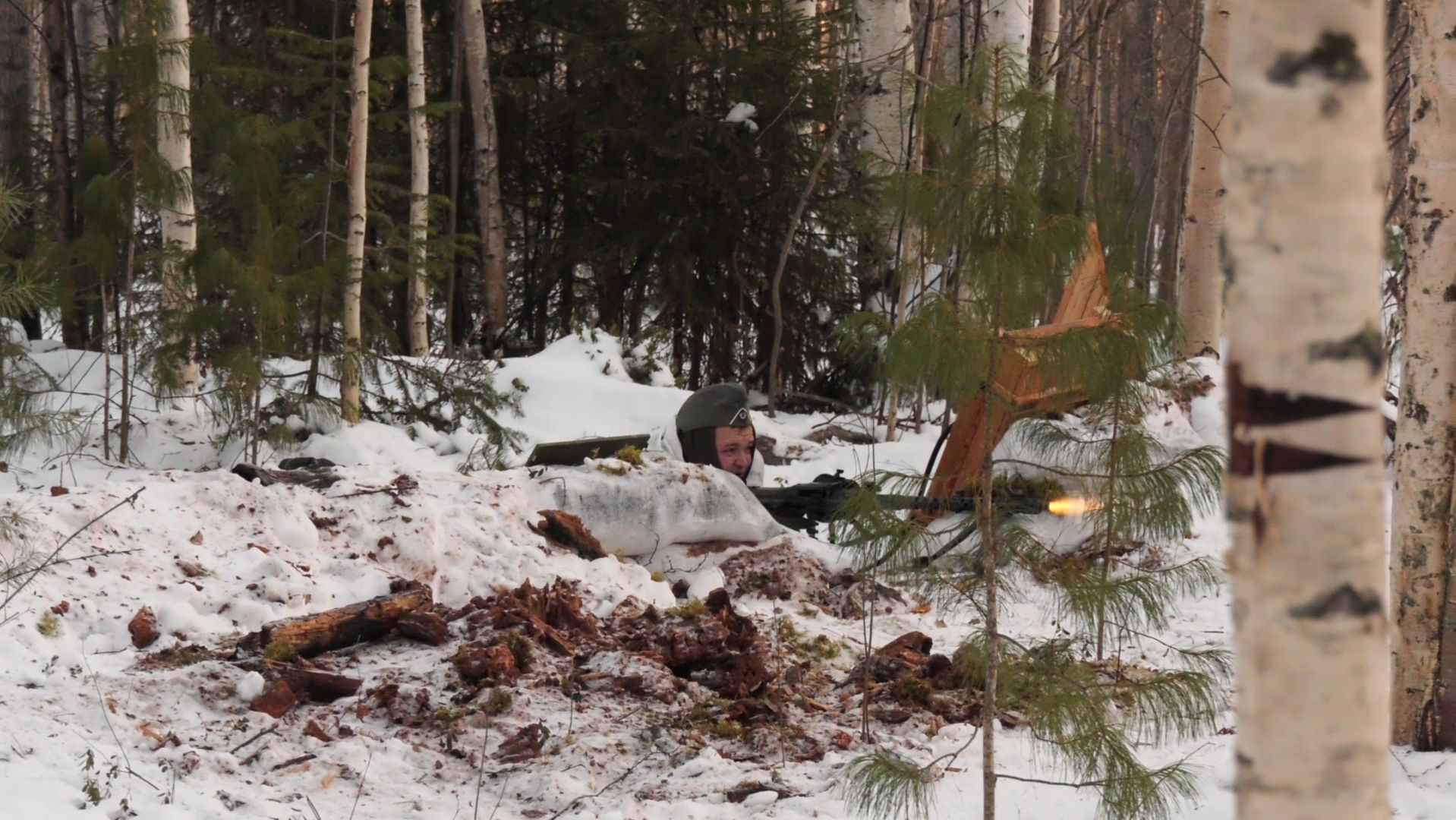 В Каркатеевы прошла реконструкция контрнаступления советских войск под Сталинградом