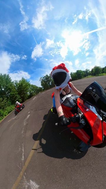 Катя Алмаз на дукати Панигале V4R С Новым Годом Рождество Санта Дед Мороз