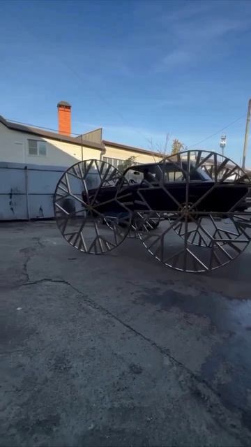 Реально е́хает.mp4