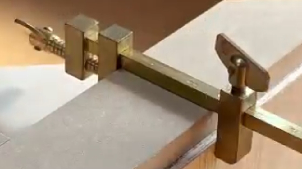 Угол для сборки..