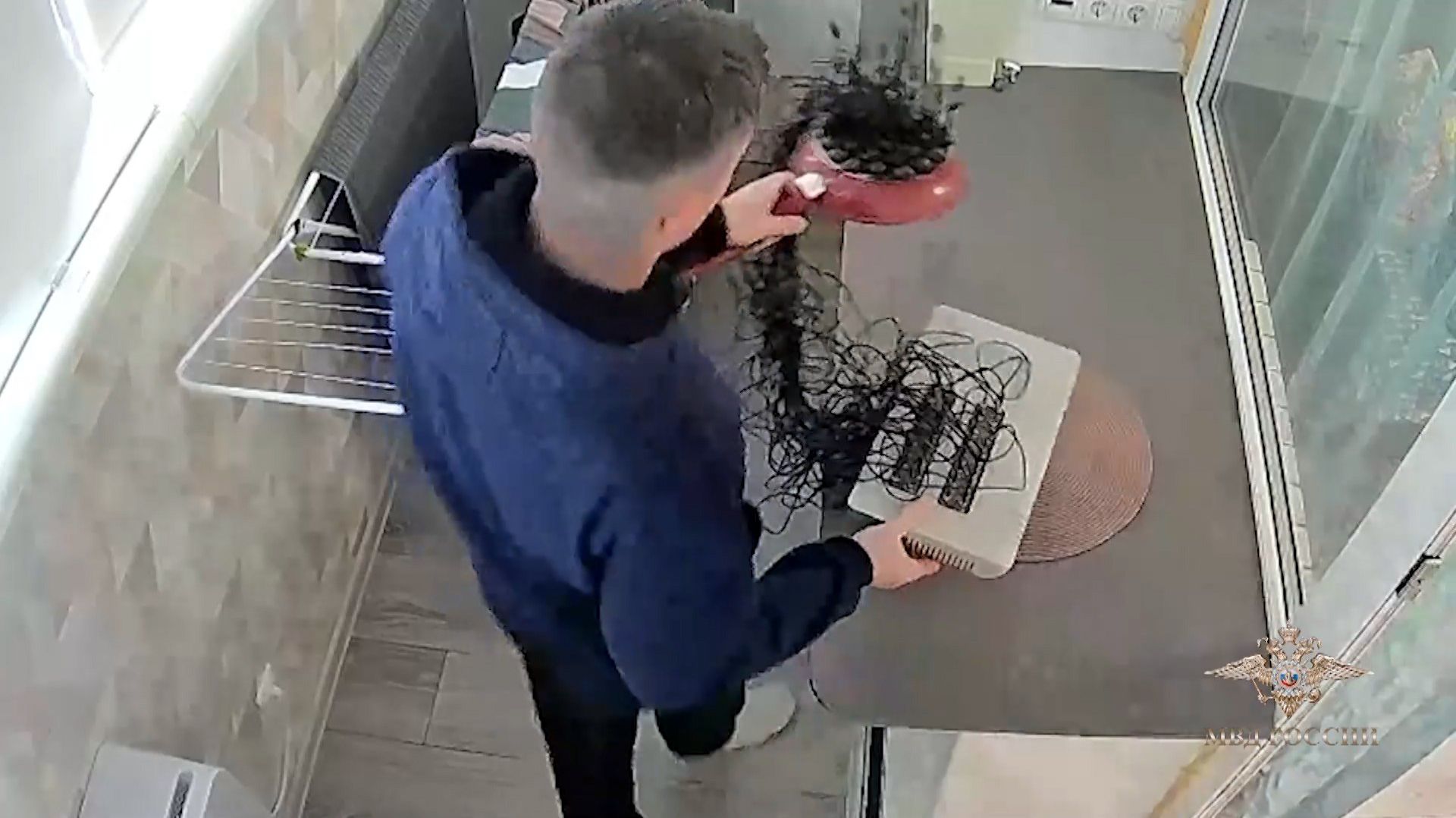 Задержан подозреваемый в незаконном использовании абонентских терминалов пропуска трафика