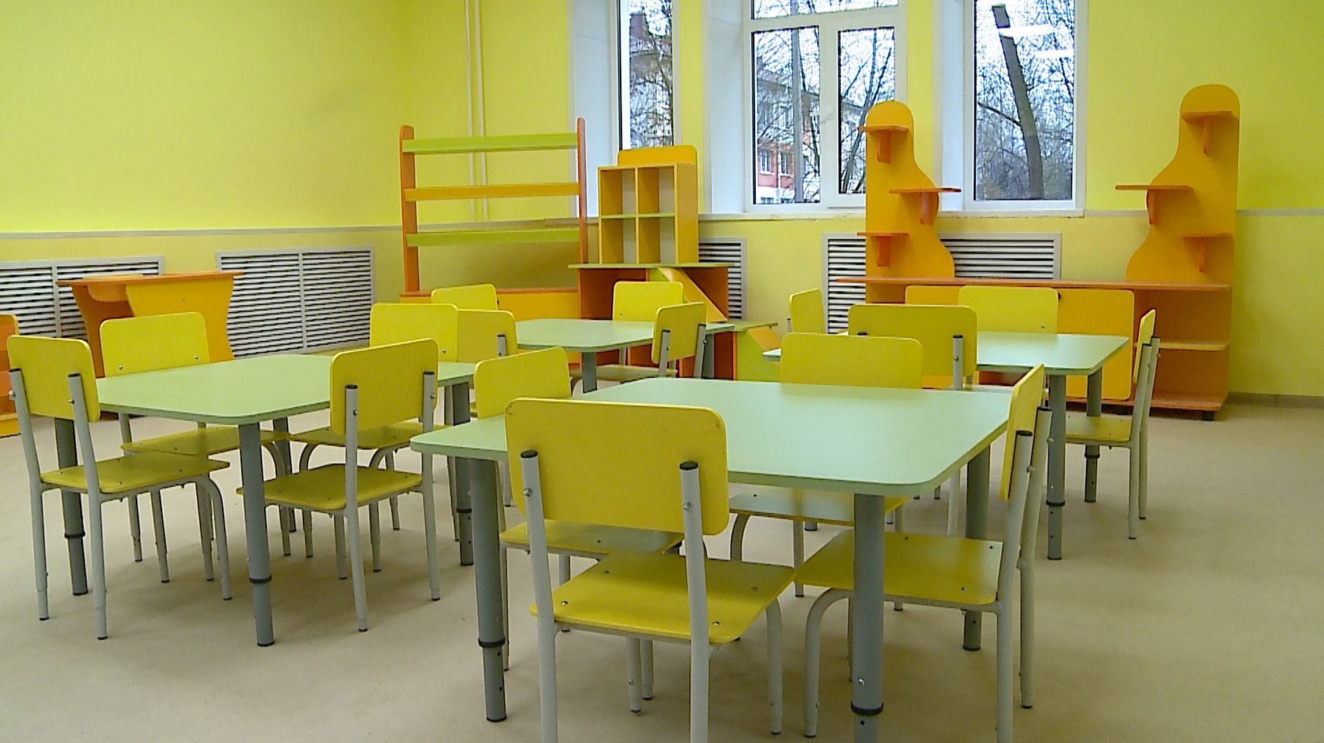 (Рыбинск-40) ДЕТСКИЙ САД №52 ОТРЕМОНТИРОВАН