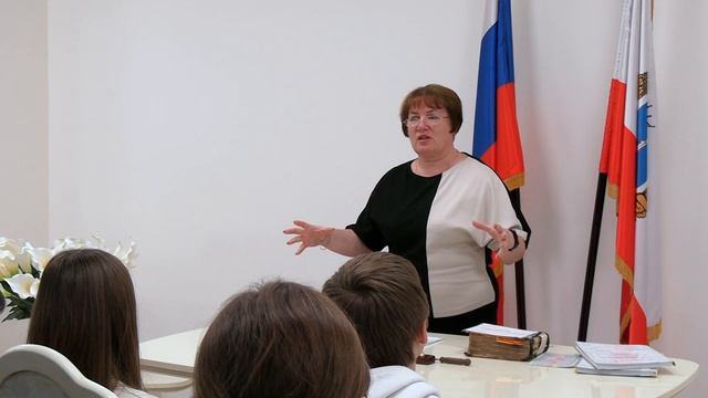 На базе светловского отделения ЗАГС прошло очередное занятие программы "Семейный очаг"