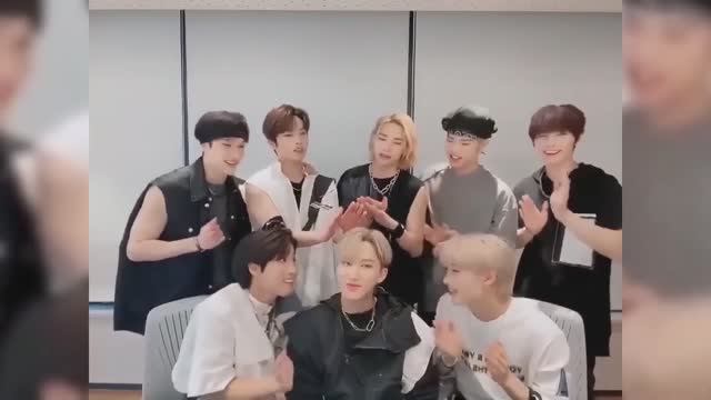 Как Живет Хёнджин из Стрэй Кидс (Hyunjin - Stray Kids) Сколько Он Зарабатывает