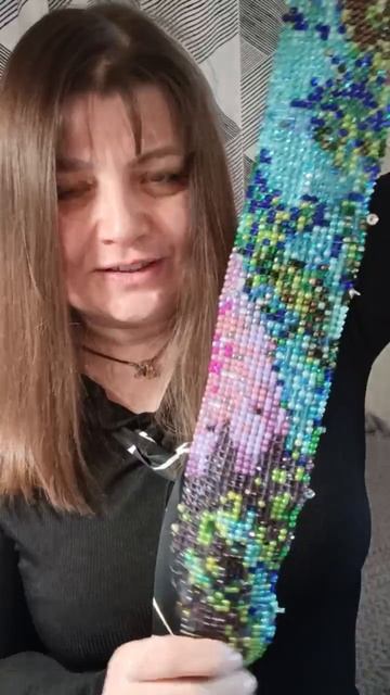 Моя картина «Адам и Ева» растёт ряд за рядом