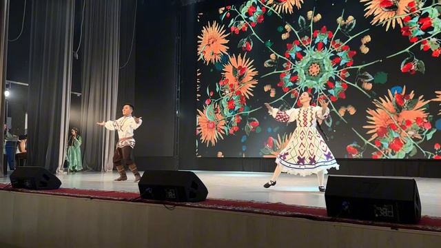 Защита звания народного коллектива НТХК "Ньургуhун"