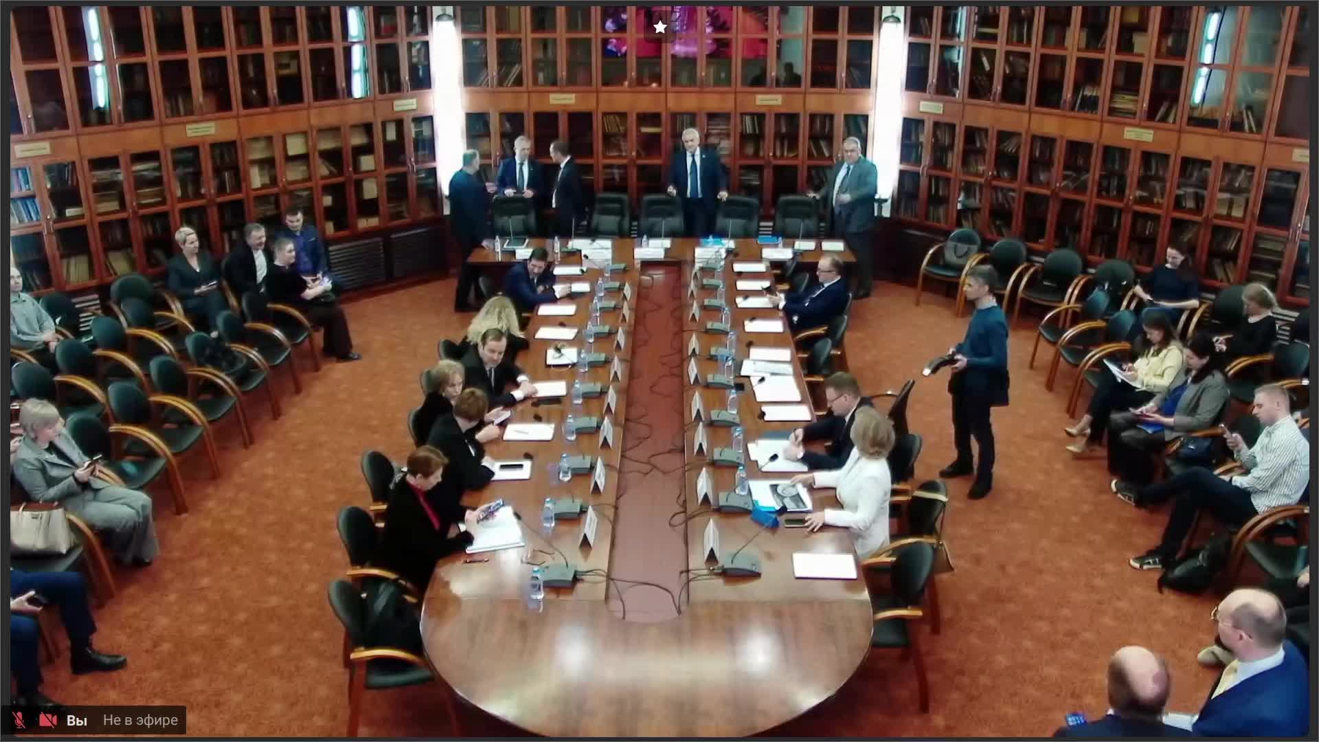 Стратегическая сессия "Здравоохранение-2025: приоритеты, кадры, законы"