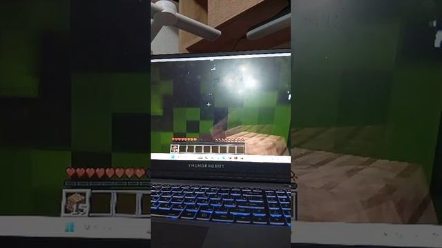 играю в майнкрафт