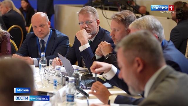 Глава Смоленщины назвал целевой набор одной из лучших практик борьбы с кадровым дефицитом